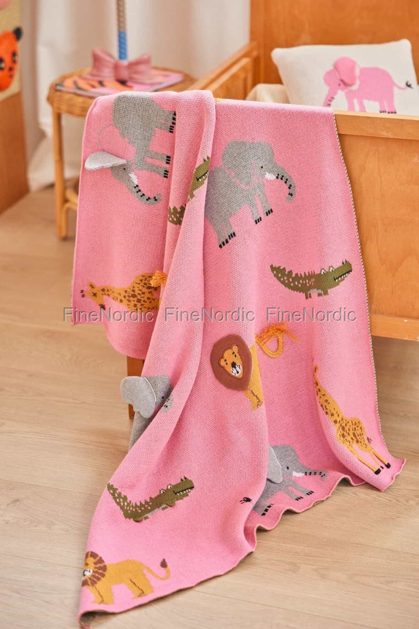 Rice Gestrickte Babydecke - Rosa - Tiere und 3D Details - Rosa 80 x 100 cm